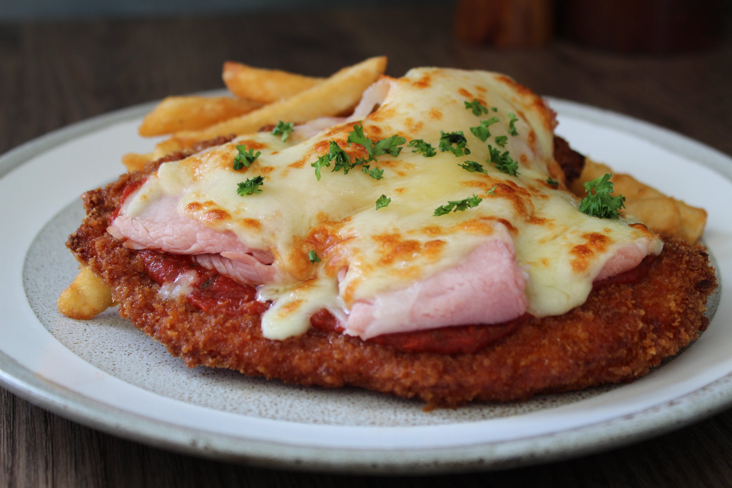 Parmi & Chips | Smokey Dan's